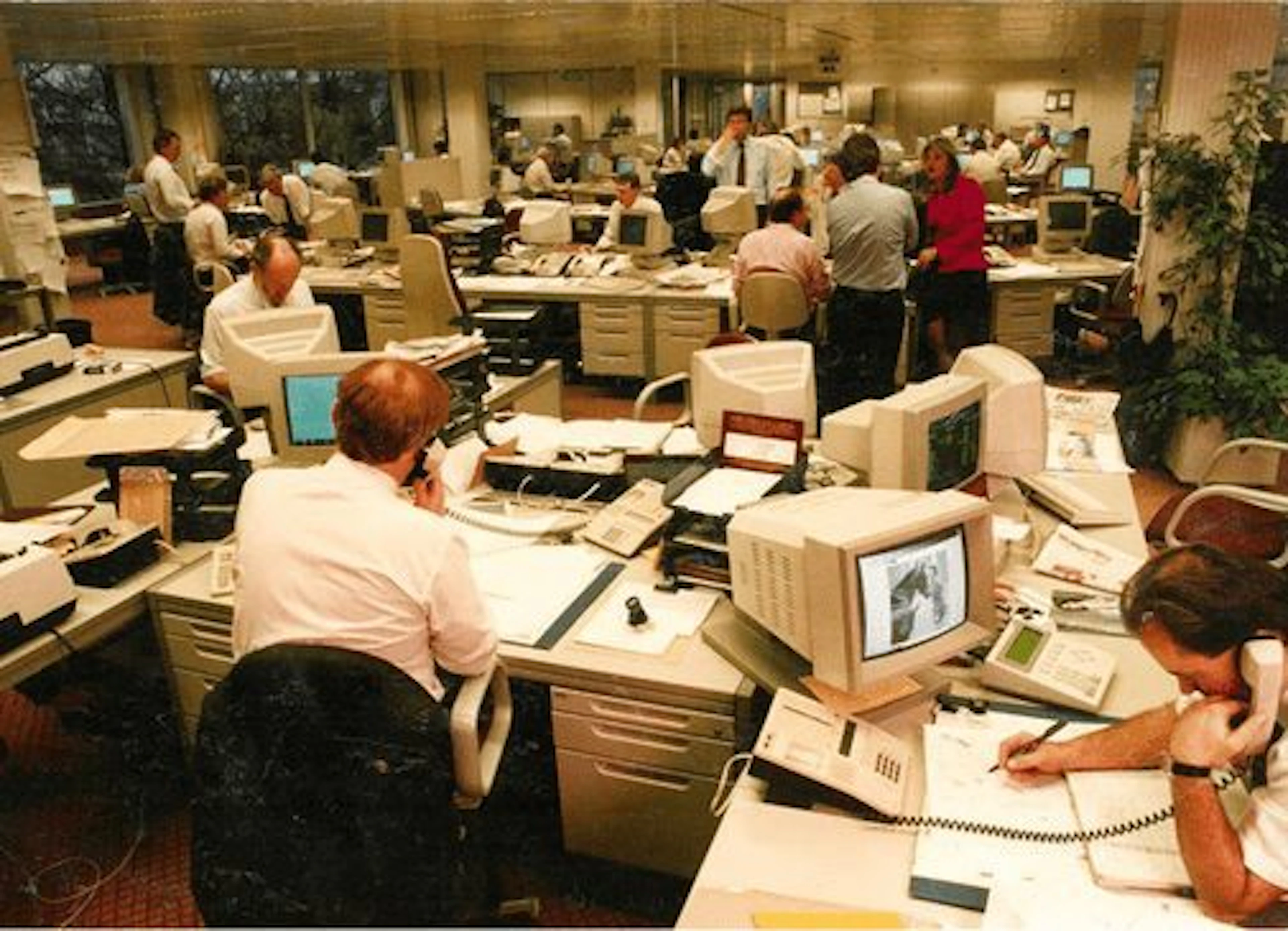 A History of Office Furniture Design - K2 Space