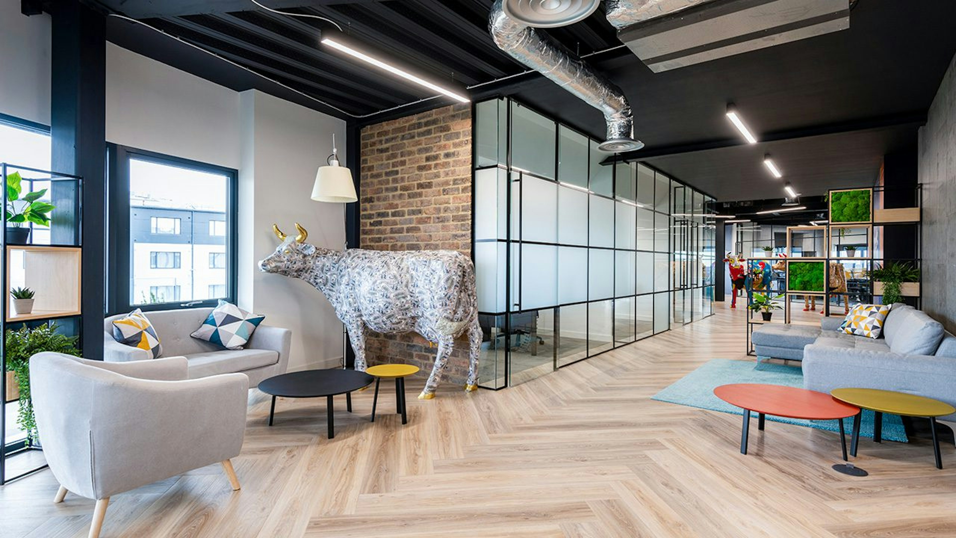 6 Benefits of Working in An Office - K2 Space