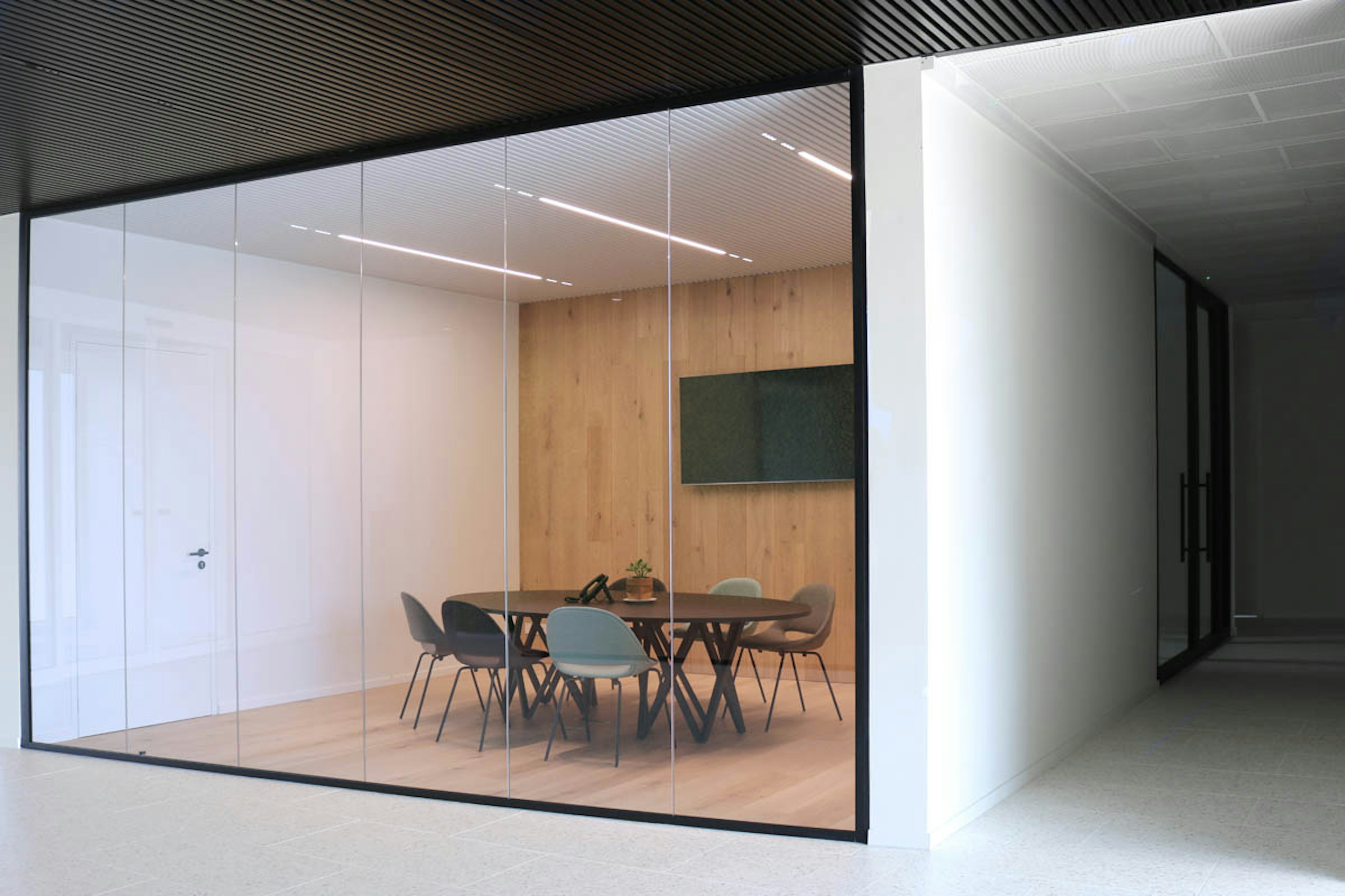 Bulo Furniture Dealer in London - K2 Space